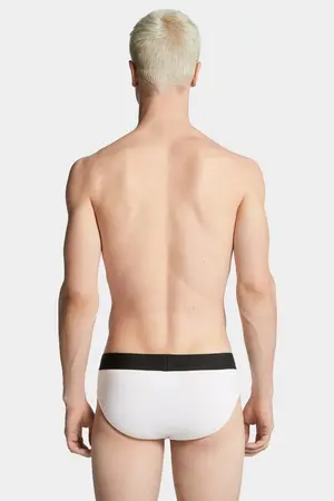 Dsquared2 Logo Brief