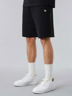 New Era Ne Essential Shorts - Black