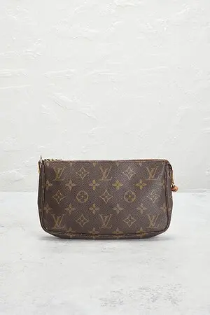 LOUIS VUITTON Monogram Pochette Accessoires Shoulder Bag - Brown