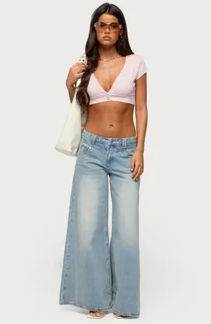 EDIKTED V-neck Button Crop Top
