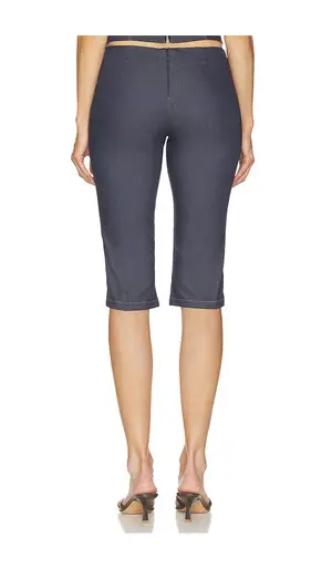 BY.DYLN Tariq Capri Jeans In Blue