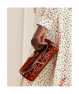 Valentino Garavani Pince Vlogo Clutch