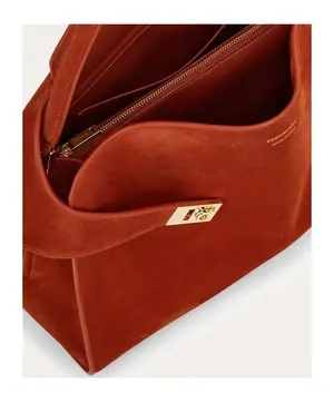 FERRAGAMO Soft Hug Shoulder Bag