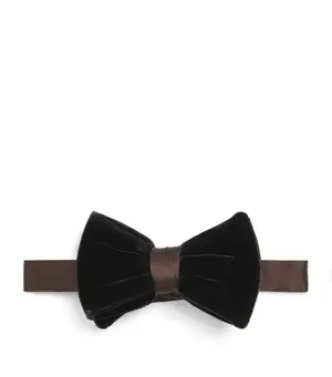 Giorgio Armani Silk Pre-tied Bowtie - Brown