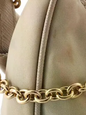 Prada Re-edition 2005 Shoulder Bag Tessuto - Neutrals