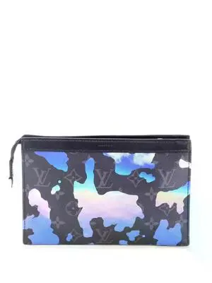 LOUIS VUITTON Gaston Wearable Wallet Sunrise Monogram Eclipse Canvas Crossbody Bag - Black