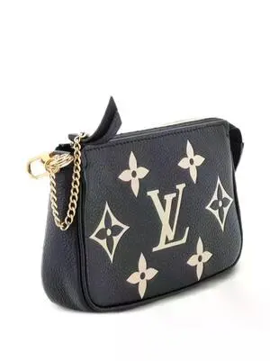 LOUIS VUITTON Pochette Accessoires Clutch Bag - Black