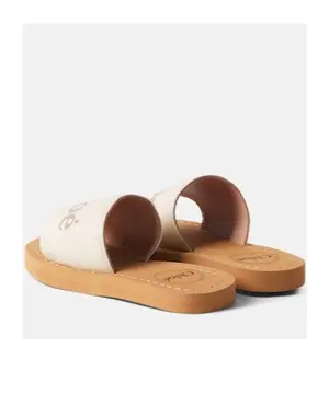 Chloé Logo Slides