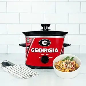 UNCANNY BRANDS Georgia Bulldogs 2-quart Slow Cooker - None