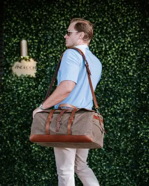 KORCHMAR Flynn 20" Waxed Canvas Weekender
