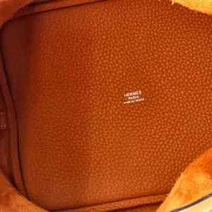 Hermès Eclat Picotin Lock Bag Clemence Mm - Brown