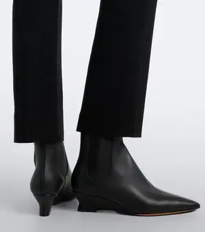 Le Monde Beryl Camille Chelsea Boots