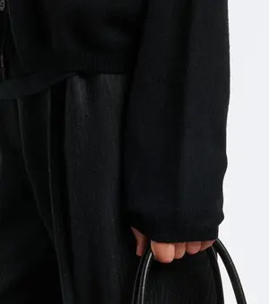 LISA YANG Abby Cashmere V-neck Cardigan - Black