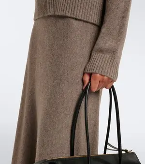LISA YANG Cashmere Crew Neck Sweater