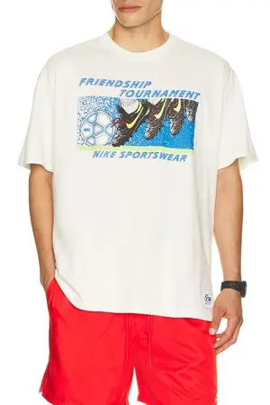 Nike Nsw Tee Lse Celeb Fb 2 In Cream - Sail