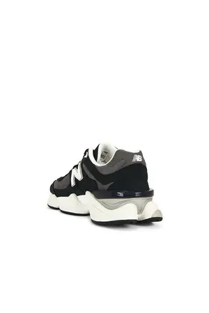 NEW BALANCE U9060510
