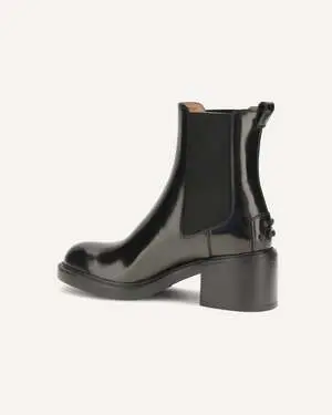 TOD'S Leather Chelsea Boots