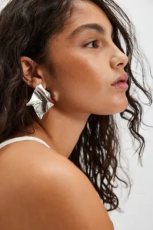 Free People Peppa Dangle Earrings - Silver