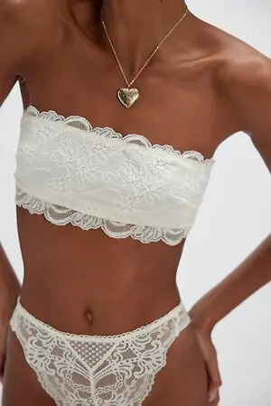 INTIMATELY Last Dance Lace Bandeau At - Ivory