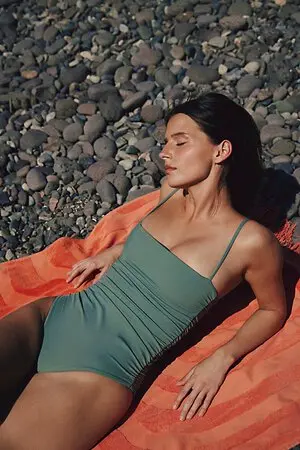 BELLE ANNA Ruched Maillot One-piece Swimsuit - Army