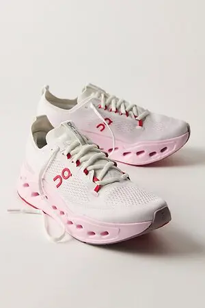 On Cloudsurfer Max Running Sneakers