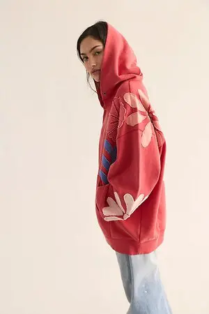We The Free It's A Vibe" Floral Appliqué Hoodie - Red Combo