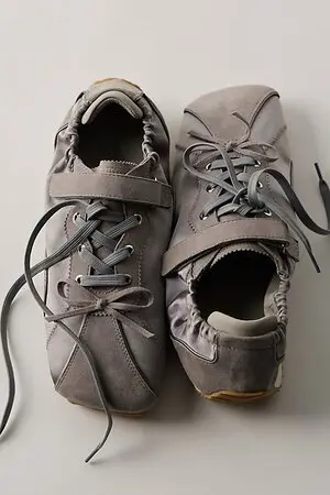 GRACE Jaz Lace-up Sneakerinas With Bow Detailing - Grey