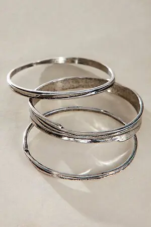 Free People Set Of Three Hammered And Oxidized Bangles - Silver