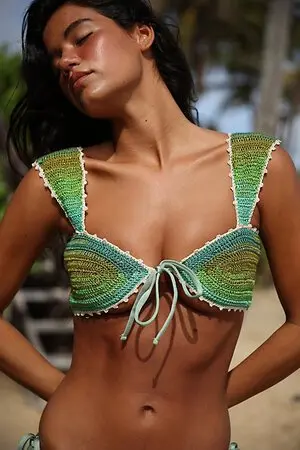 CAPITTANA Lucy Crochet Bikini Top
