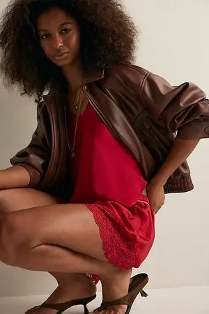 INTIMATELY Simply Vee Cami