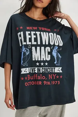 Daydreamer Fleetwood Mac Live In Concert T-shirt - Black