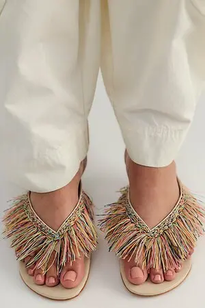 VICENZA Funhaus Fringe Kitten Heel Thong Sandals - Tan