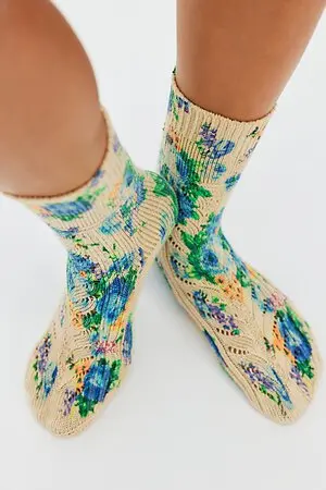 MAGNOLIA PEARL Floral Lil Dipper Crew Socks - Lisette