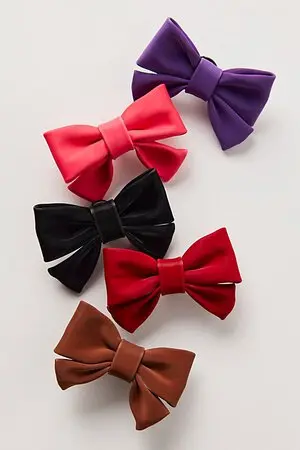 CROCS Set Of 5 Bow Jibbitz Charms