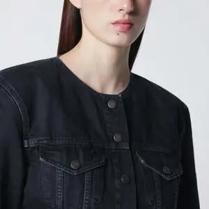 HAIKURE Crewneck Cropped Denim Jacket - Grey