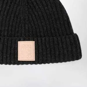 Loewe Ribbed Cashmere Beanie - Black