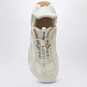 Bottega Veneta Orbit Flash Sneakers - Beige