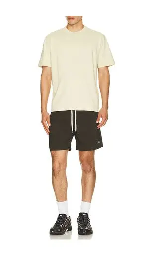 Vuori Kore Everyday Lined 7 Short In Green