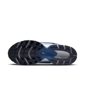 Nike V5 Rnr Suede Shoes