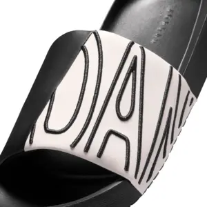 JORDAN Nola Slides