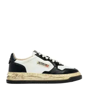 AUTRY X Maison Mihara Yasuhiro Medalist Low Super Vintage Sneakers - Black