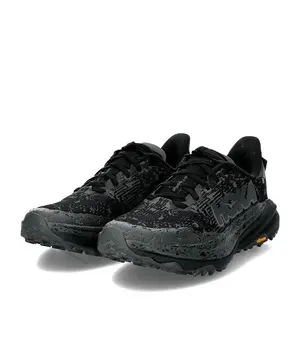 Hoka One One Speedgoat 6 Sneakers