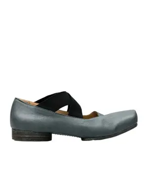UMA WANG Square Toe Ballerina - Blue
