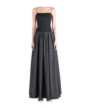 AMOMENTO Knit Maxi Dress With Spaghetti Straps And Pleated Skirt