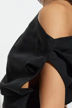 RÓHE Off-the-shoulder Pleated Top With Asymmetrical Hem