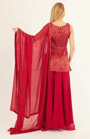 RAAS Rosavelle Jacquard Salwar Kameez Set