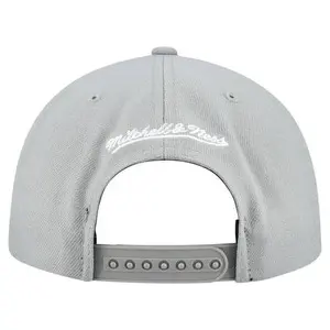Mitchell & Ness Chicago White Sox Cooperstown Collection Basic Flip Snapback Hat