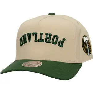Mitchell & Ness Green Portland Timbers Upside Down Pro Pinch Snapback Hat - Cream