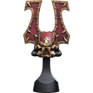 WETA WORKSHOP Warhammer 40,000 Khorne Berzerker Miniature Helmet - Multicolor
