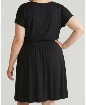 Universal Standard Minetta Liquid Jersey Dress - Black